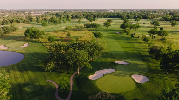 Knollwood Club Renovation